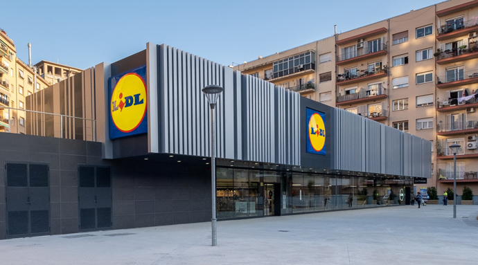 Lidl culmina la remodelación de su cúpula directiva