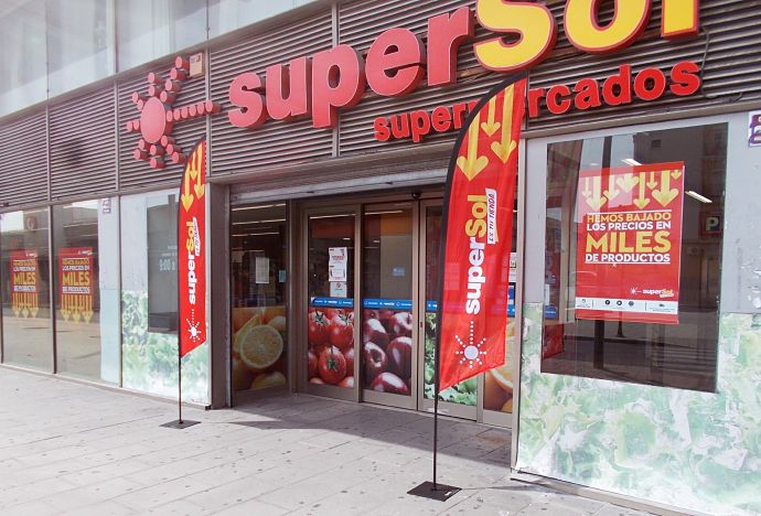 Supersol continúa apostando por la reducción de precios