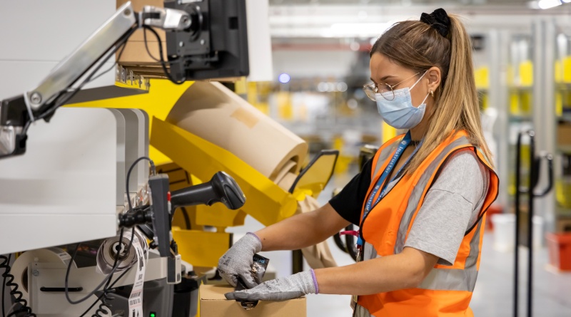 Amazon, en el top 5 del sector retail en número de empleados en España