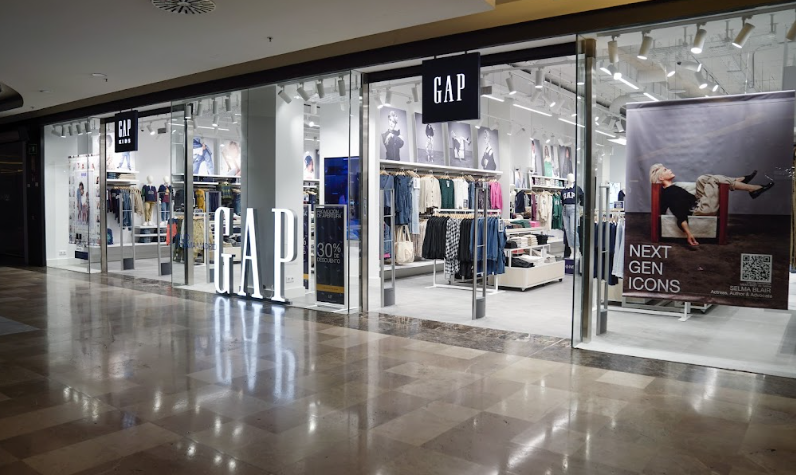 GAP en el centro comercial La Gavia, primera tienda física en Madrid ...