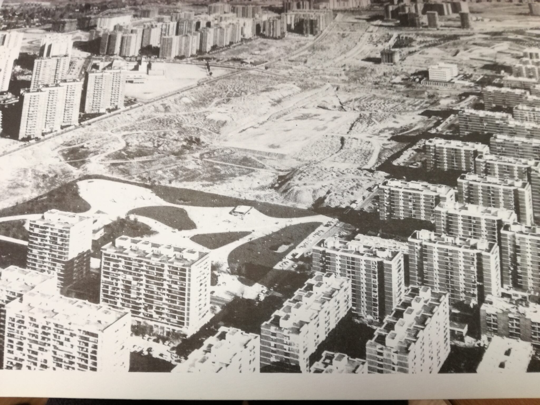 "Los 80 de los 80. La Vaguada fue nuestra". 40 años de la gran plaza del pueblo - DARetail. La ...